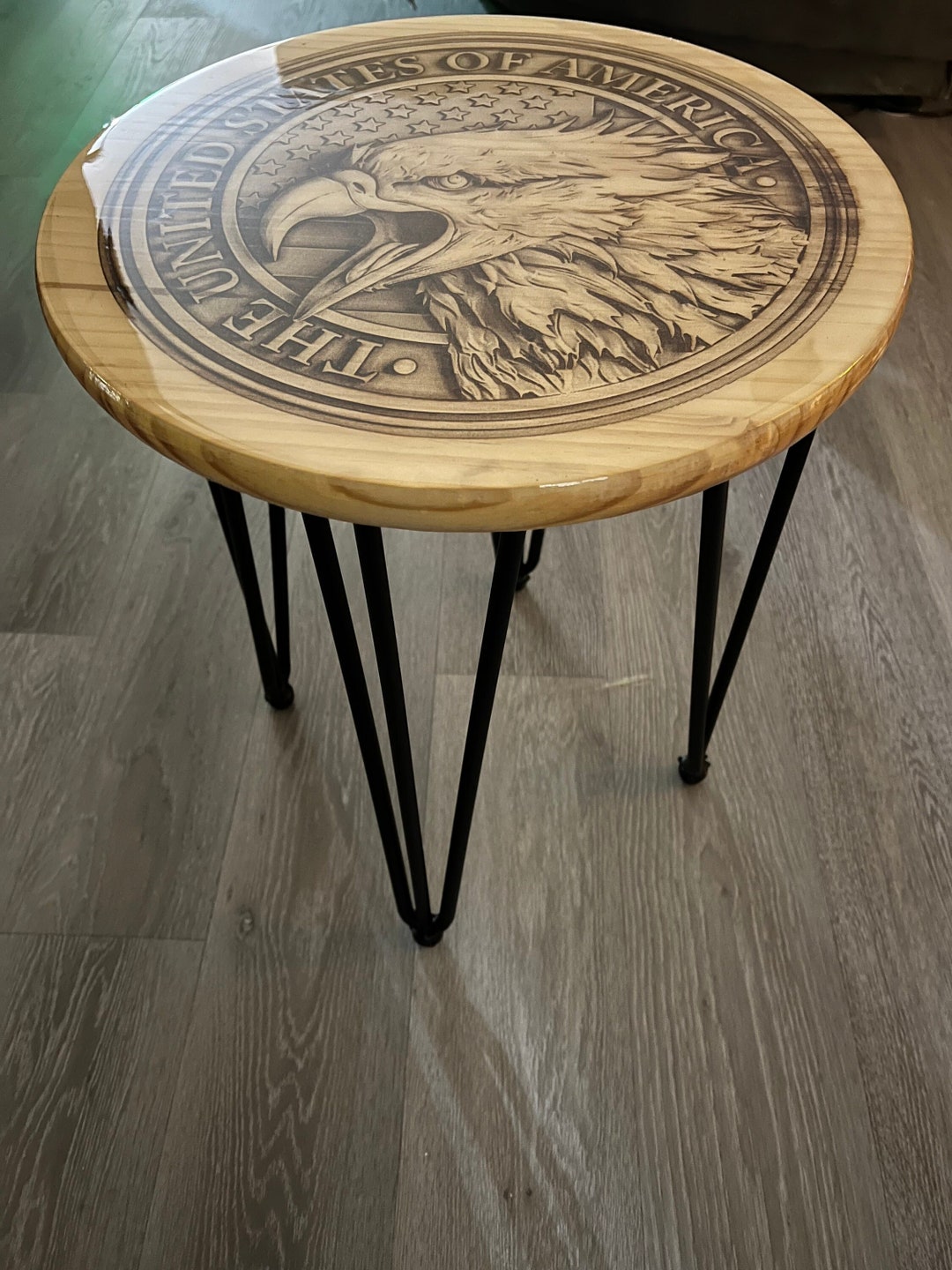 Pine Table American Eagle Engraved 17-inch Artisan Crafted With 20-inch ...