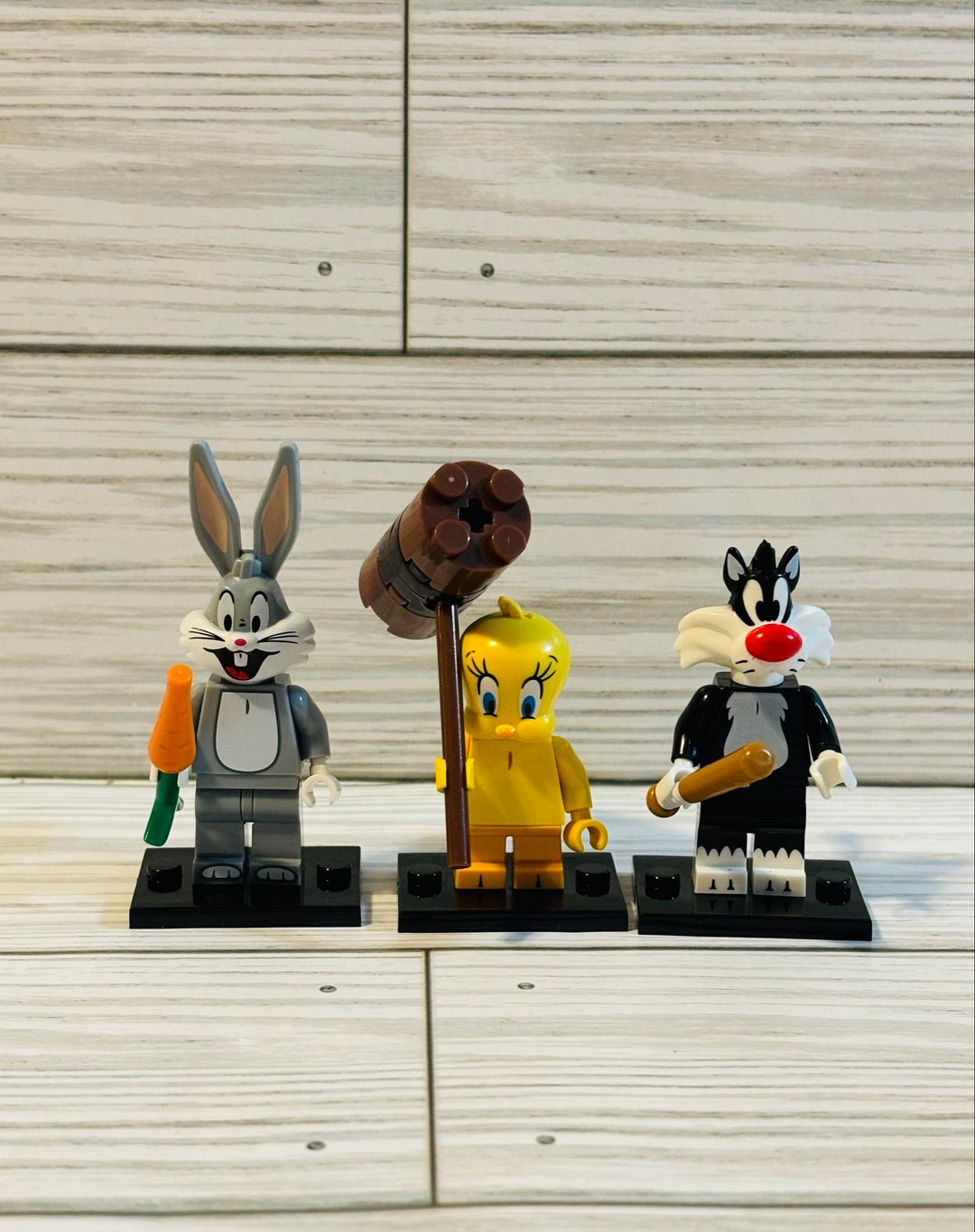 Looney Tunes Inspired Minifigures Bugs Bunny, Tweety Bird, Sylvester ...