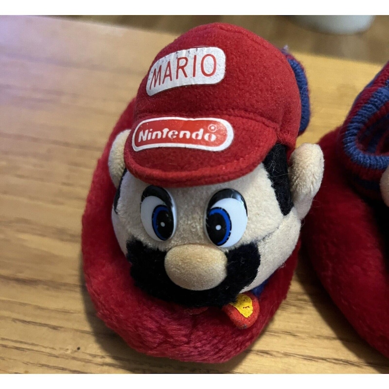 Vintage RARE 1989 Super Mario Bros Plush Fuzzy Slippers Nintendo 3-4 ...