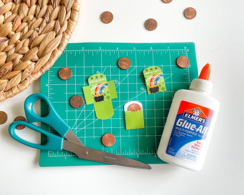 Lucky Penny Gift Envelope St Patricks Day Lucky Coin Holder for Class ...