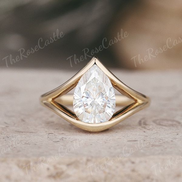 Half Bezel Pear Ring - Etsy