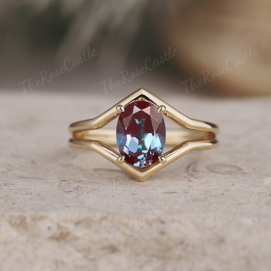 Unique Alexandrite Engagement Ring Art Deco Vintage Wedding Ring Purple ...