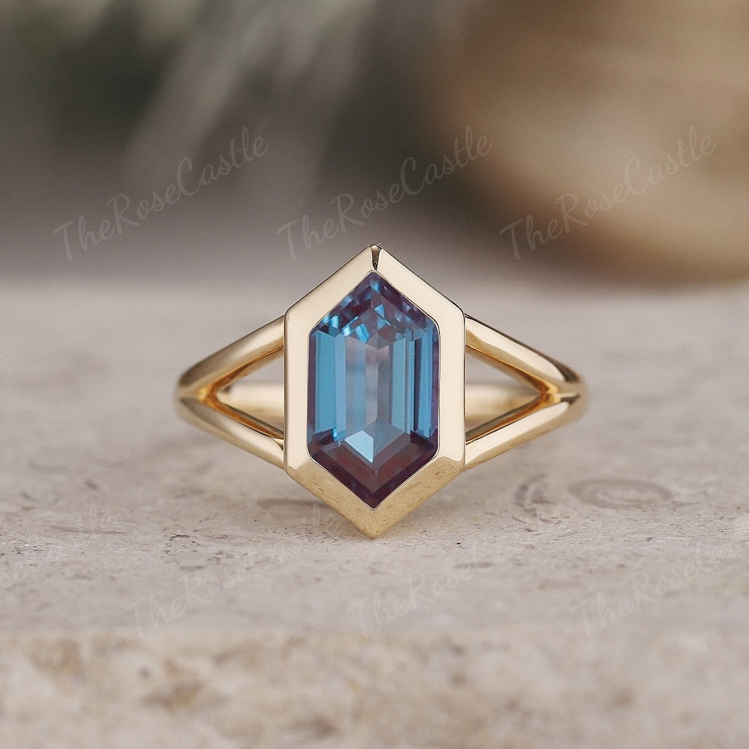 Unique Alexandrite Engagement Ring Vintage Hexagon Alexandrite Ring ...