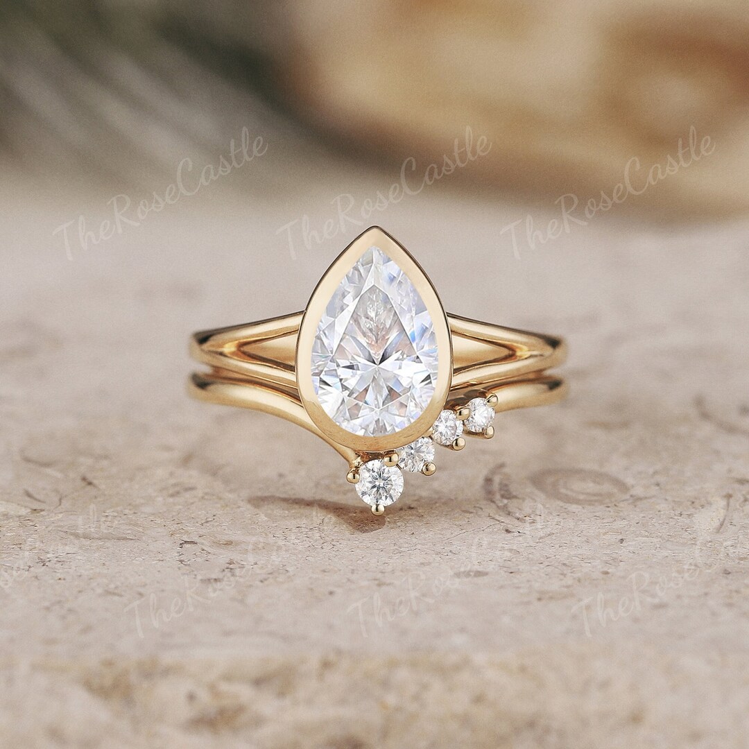 Unique Bezel Setting Pear Cut Moissanite Engagement Ring Set Solid Gold ...