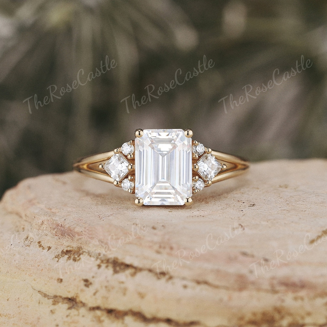 Unique Emerald Cut Moissanite Engagement Ring Solid Gold Princess Cut ...