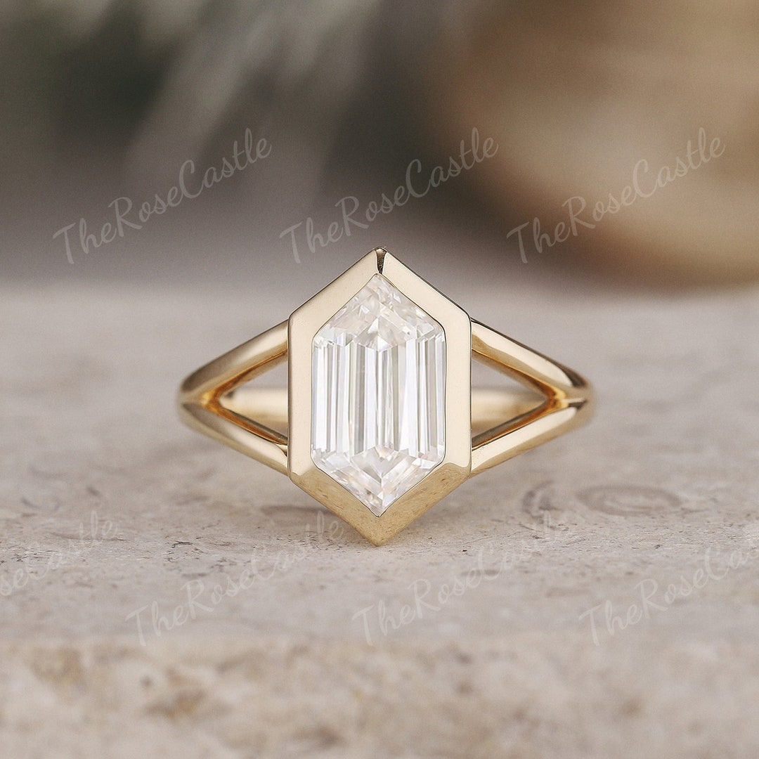 Unique Hexagon Cut Moissanite Engagement Ring Gold Rings Moissanite ...