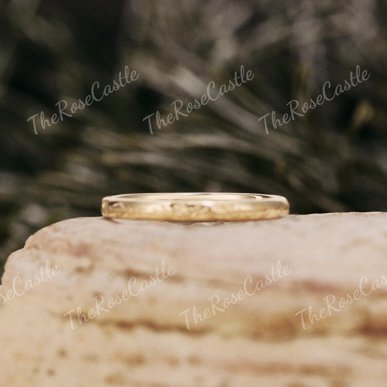 2MM Art Deco Birth Flower Wedding Band: Minimalist Solid Gold Engraved ...