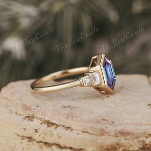 Unique Hexagon Cut Bezel Alexandrite Engagement Ring Yellow Gold ...