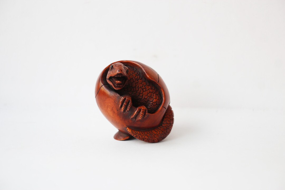 Netsuke. Handmade.boxwood.asia. - Etsy