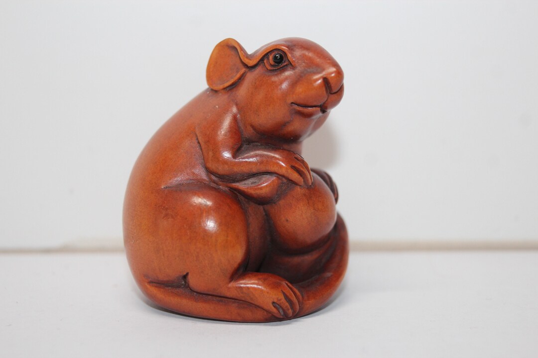 Netsuke. Cute Mouse. Asia. Handmade. Boxwood. Author's Mark.mouse - Etsy