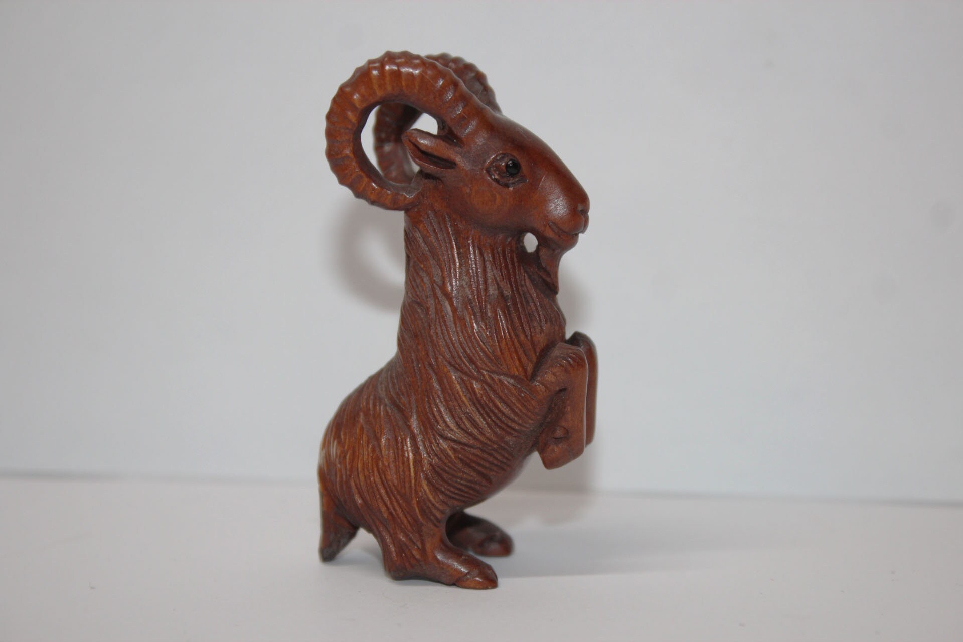 Netsuke goat . Asia. Handmade. - Etsy