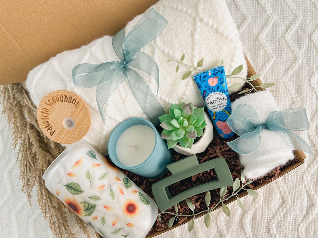 Happy Birthday Gift Box for Best Friend Gift for Her Birthday Care ...