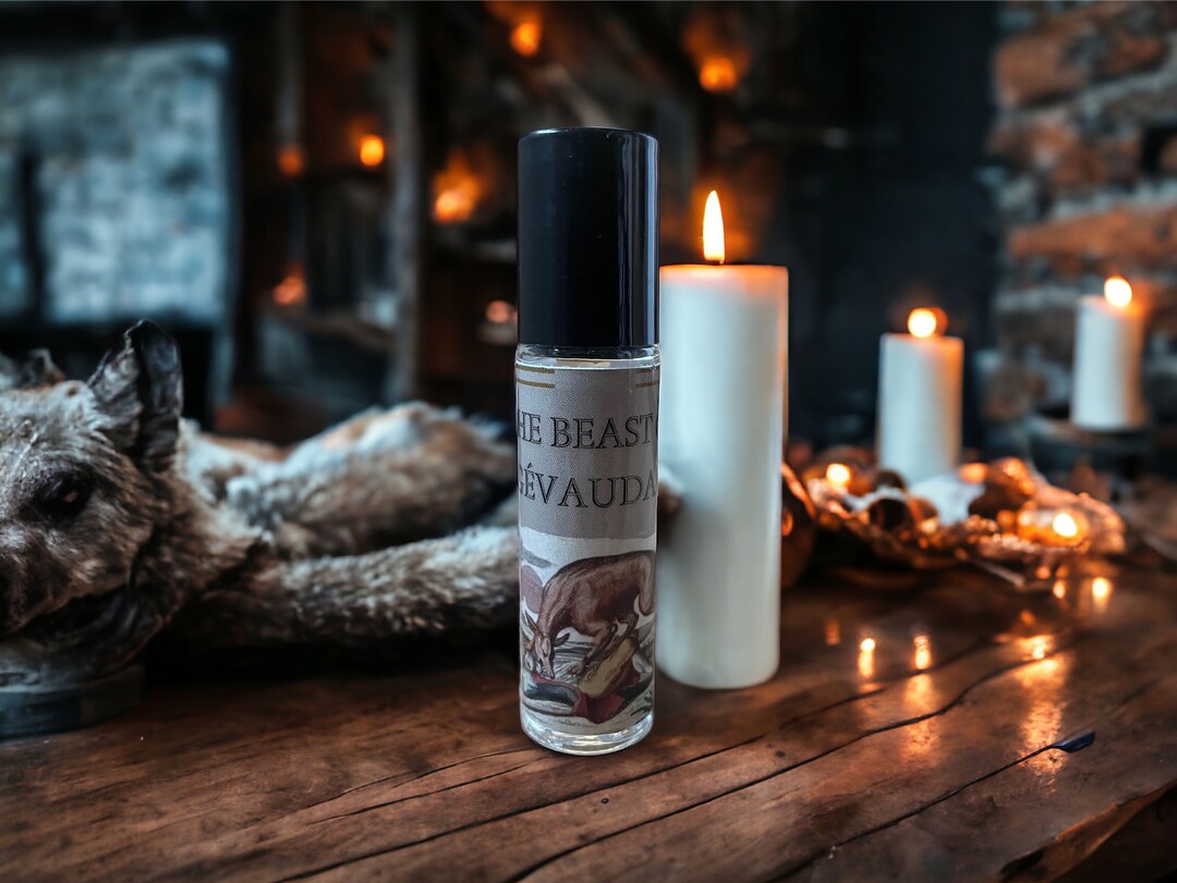 The Beast of Gévaudan Dark, Gothic and Animalic Perfume Oil - Etsy