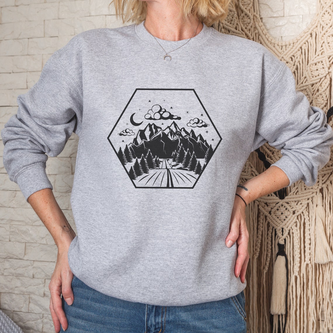 Peaks and Perspectives: Mountain Peaks in Dynamic Frames SVG Bundle Digital Download - Etsy