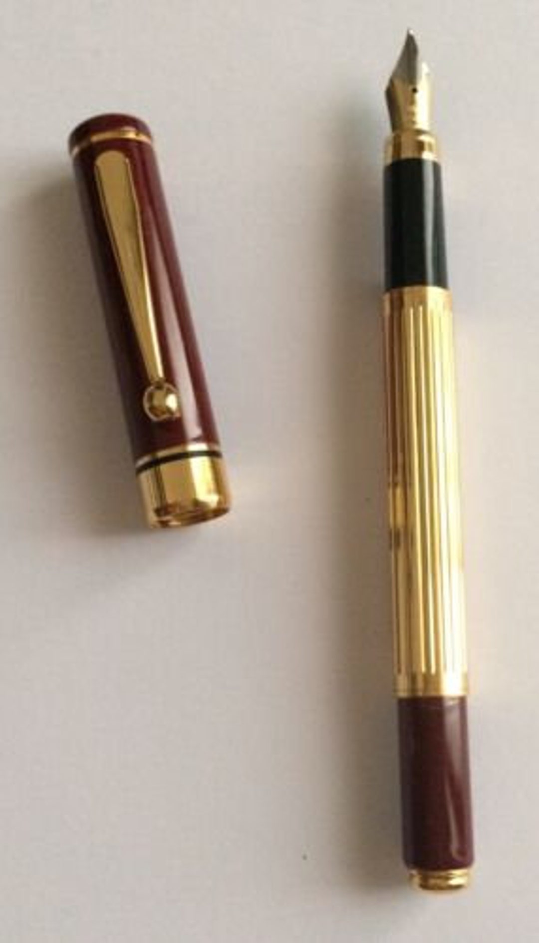 Filcao Fountain Pen Gold Laminate and Bordeaux Lacquer Fountain Pen ...