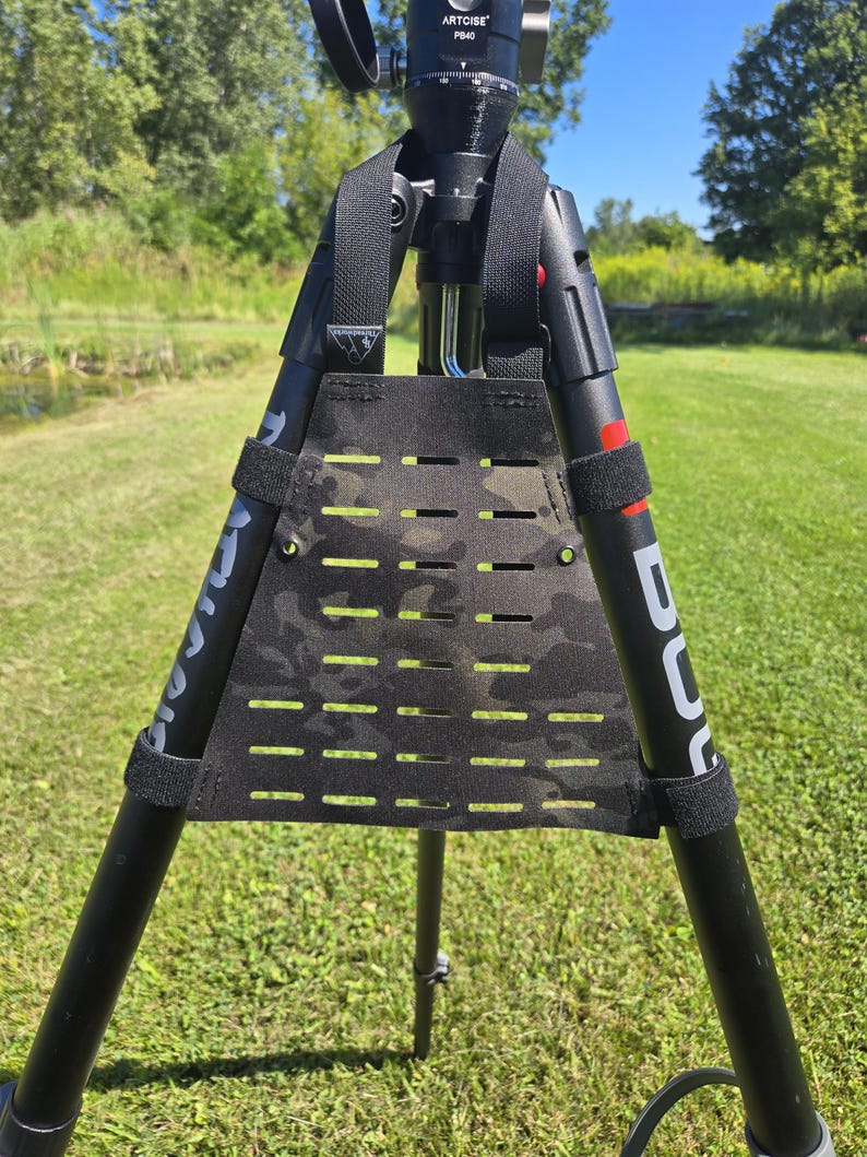 Dock Lite Compact Modular Tripod Organizer Panel Molle PALS / Shooting ...