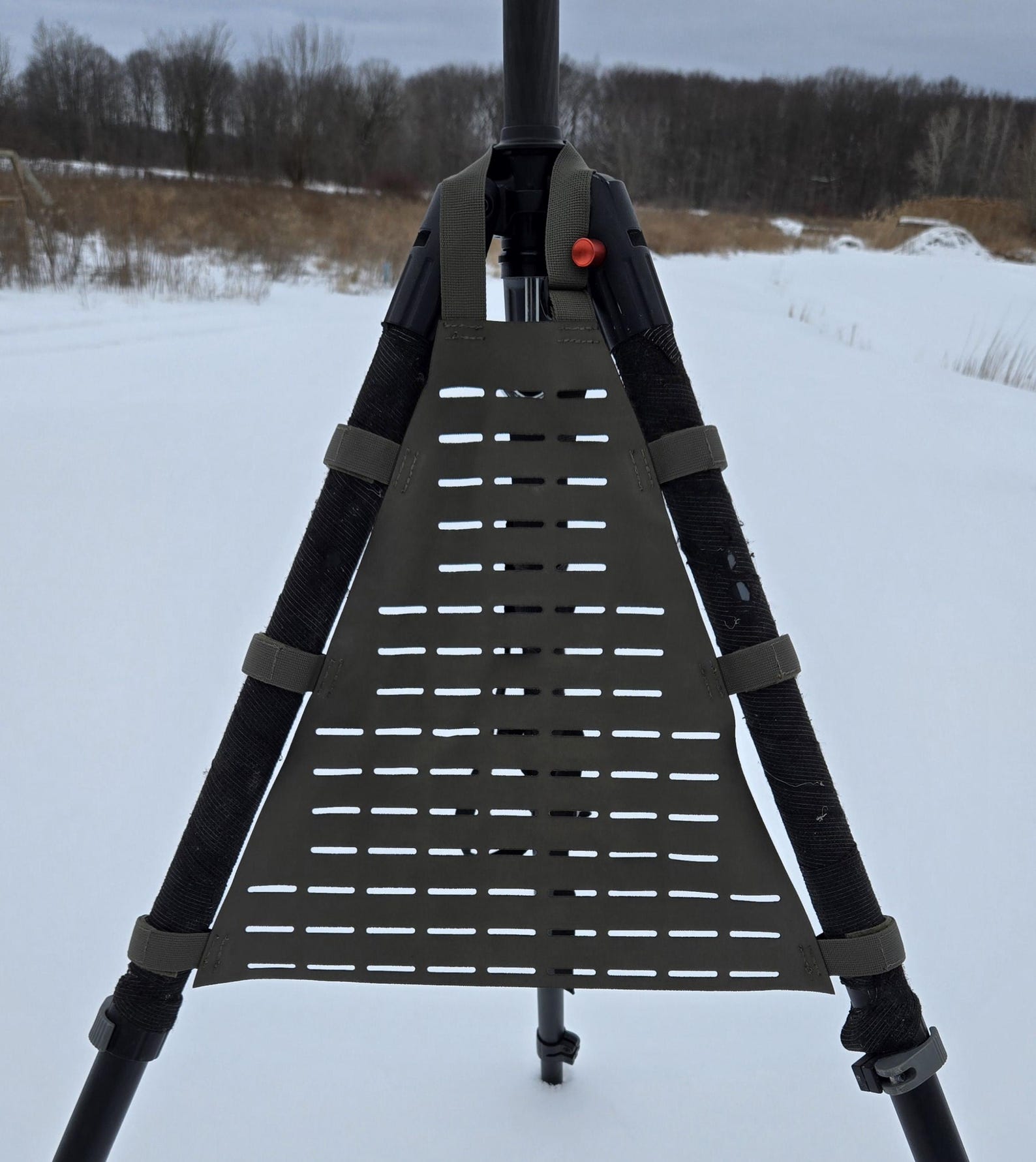 Docking Station Modular Tripod Organizer Molle PALS Panel / Shooting ...
