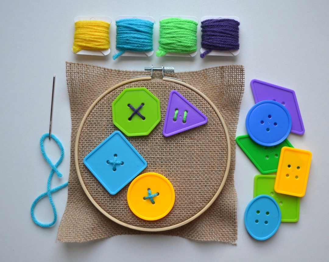 Kids Button Sewing Kit, Learn to Sew Toy With Yarn & Needle, Fine Motor ...