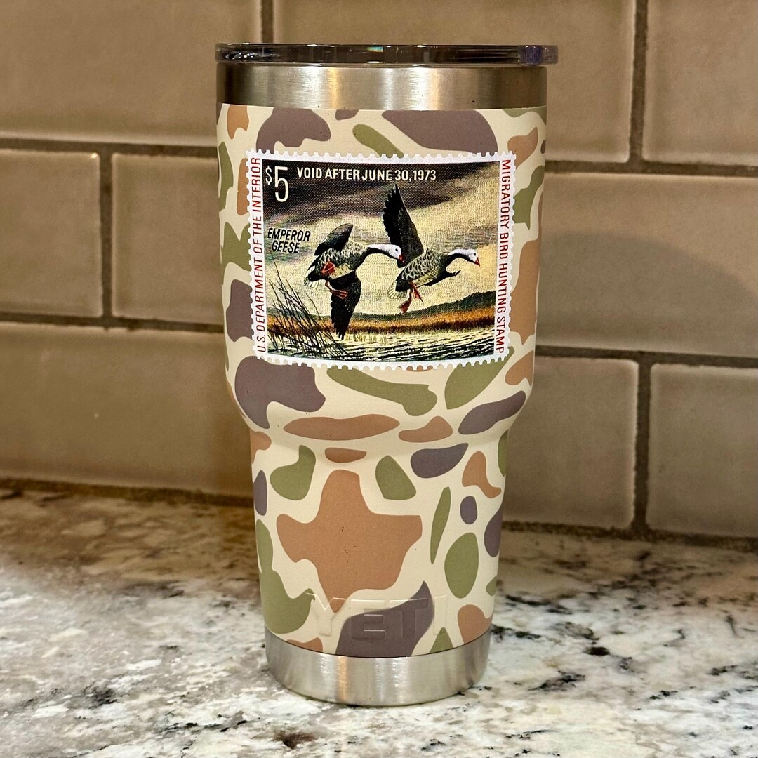 Yeti 30 Oz Tumbler Duck Stamp Old School Camo 1973 Emperor Goose YETI ...