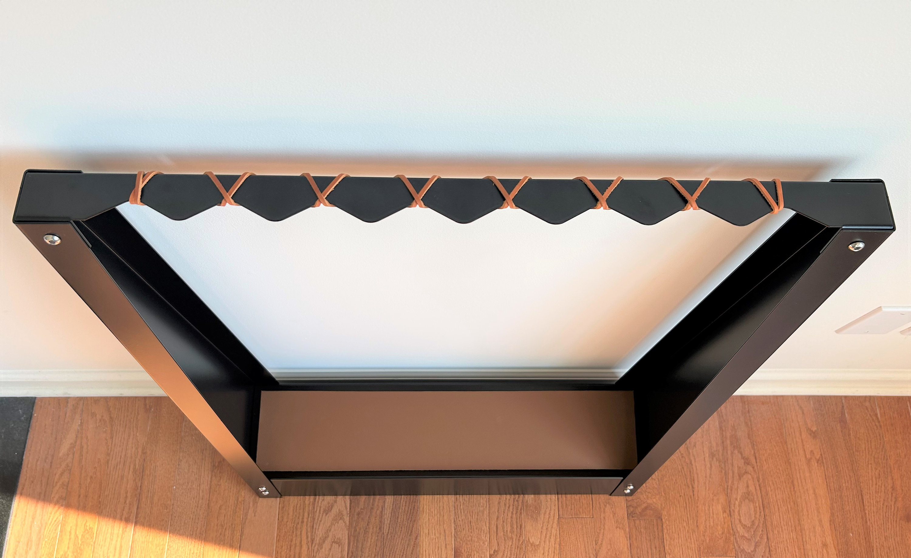 Custom Black Steel Golf Club Display Rack With Wall Mount and Leather ...