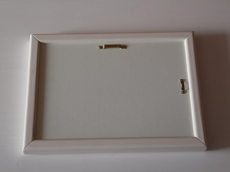 Adjustable Children's Art Display Frame Safe for Kids & Pets, Wall ...