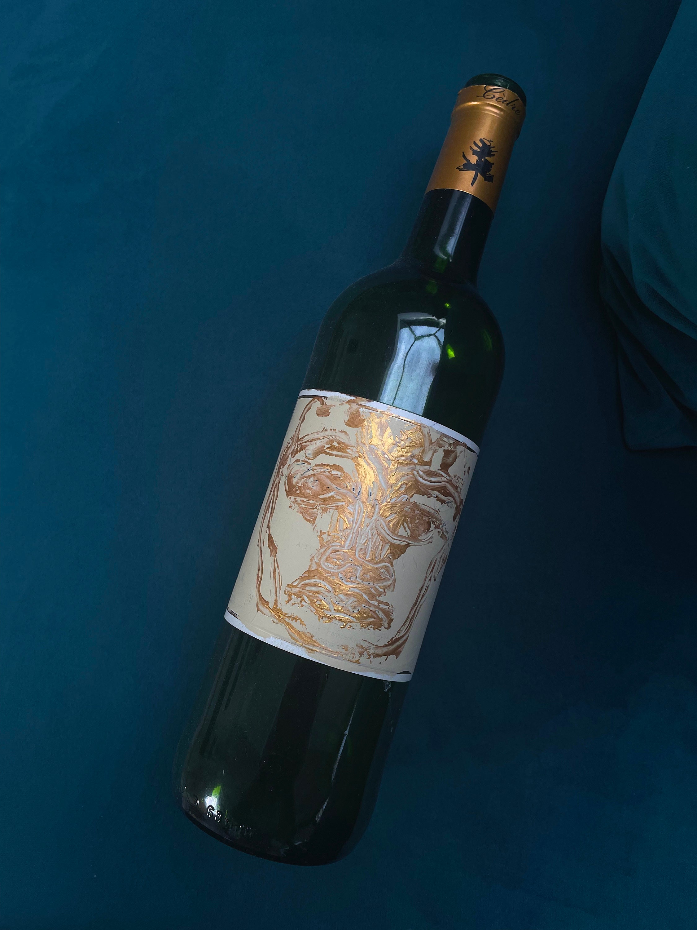 Abstract Unique Wine Bottle Designs for Wine and Art Lovers ...