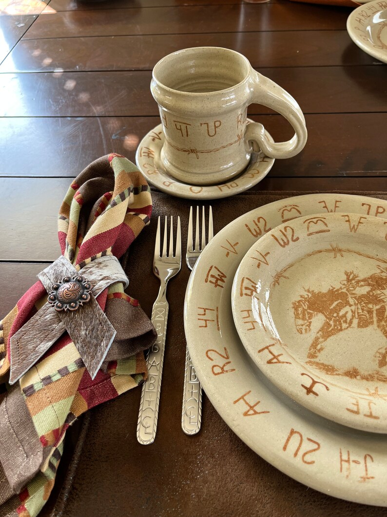 Blue Mountain Brands Bread Plate - Handmade Pottery Pendleton Oregon - Etsy