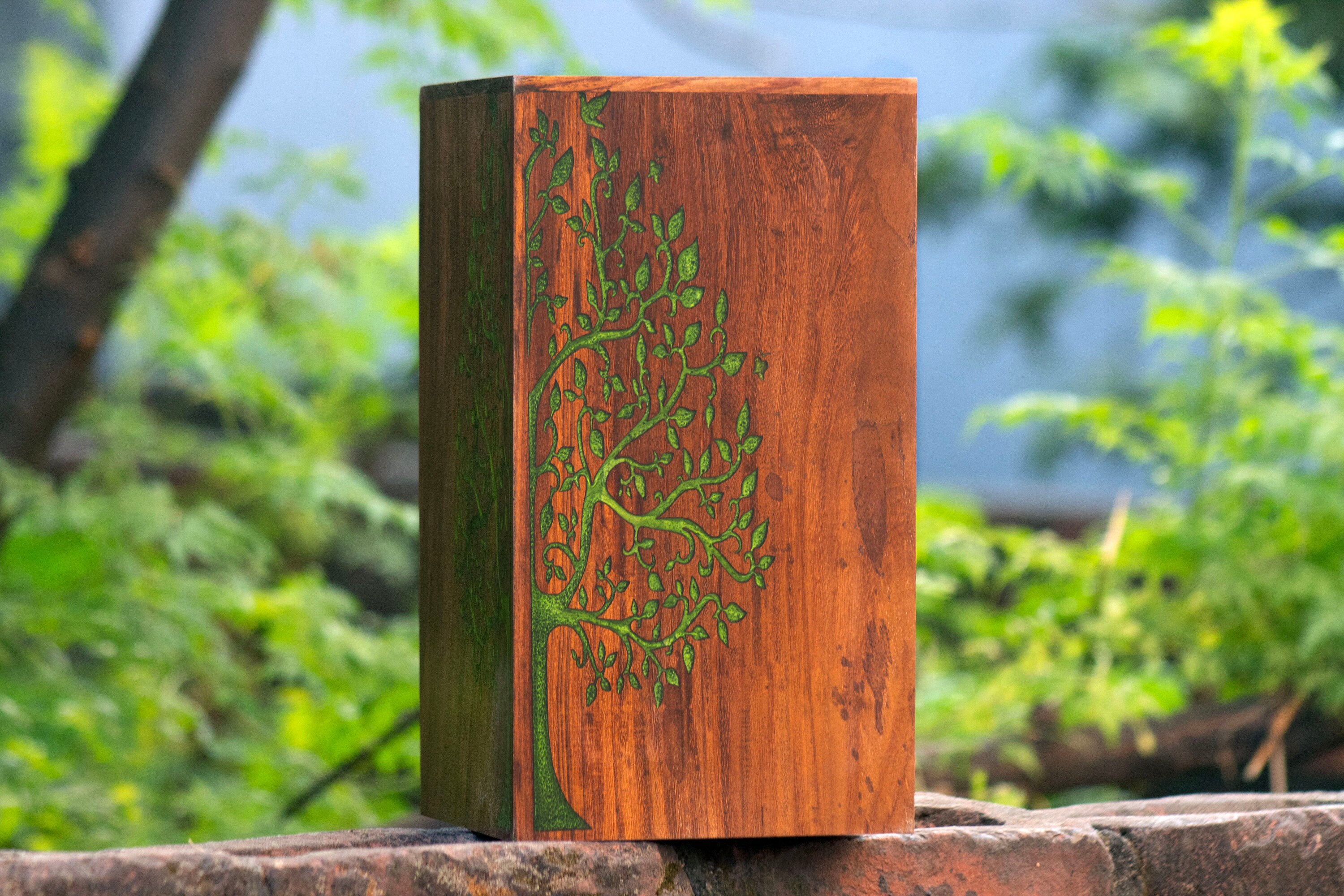 Resin and Rosewood Mix Cremation Urns for Human Ashes Adult, Burial ...