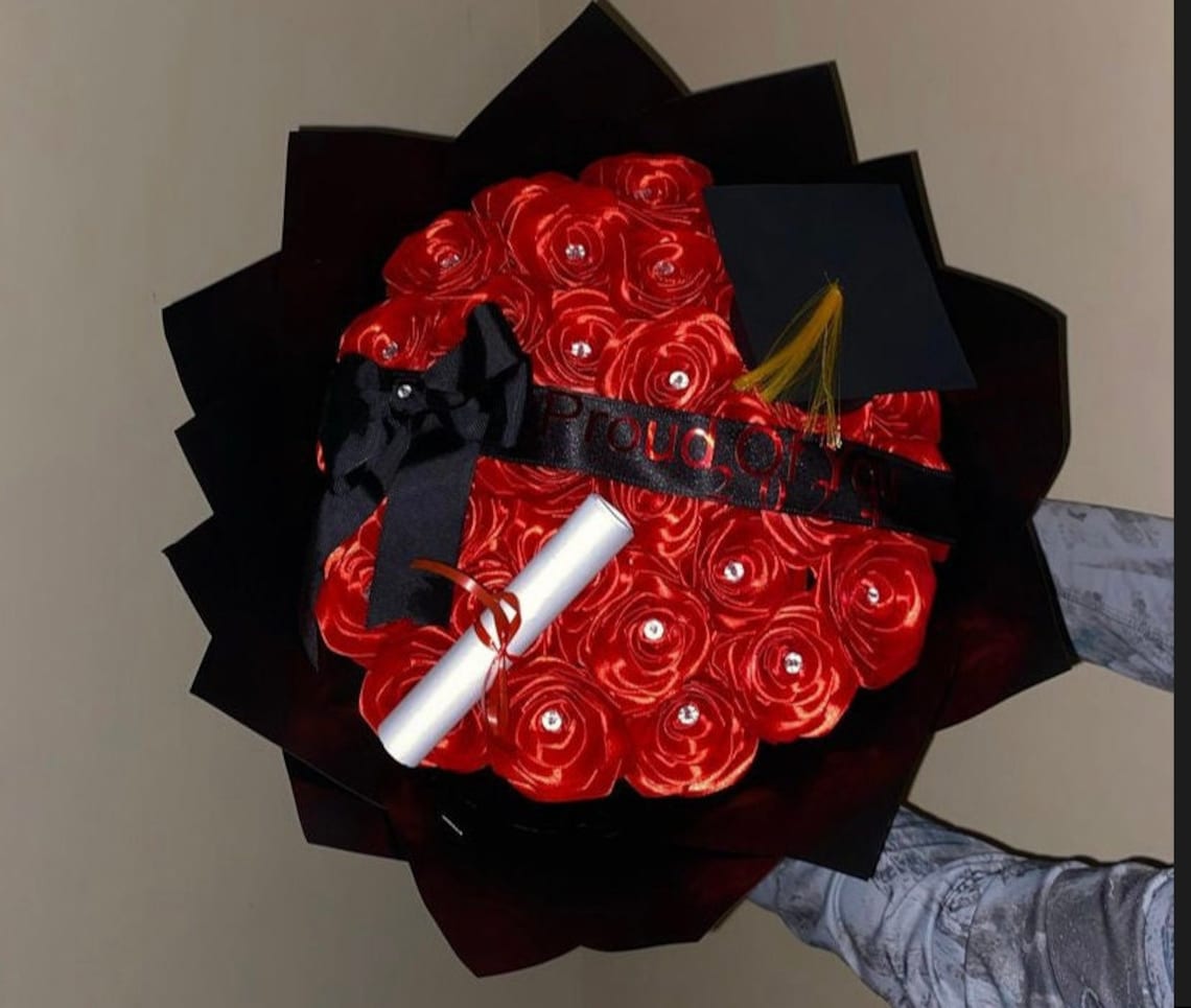 Luxurious 30 Count Eternal Rose Bouquet - Etsy
