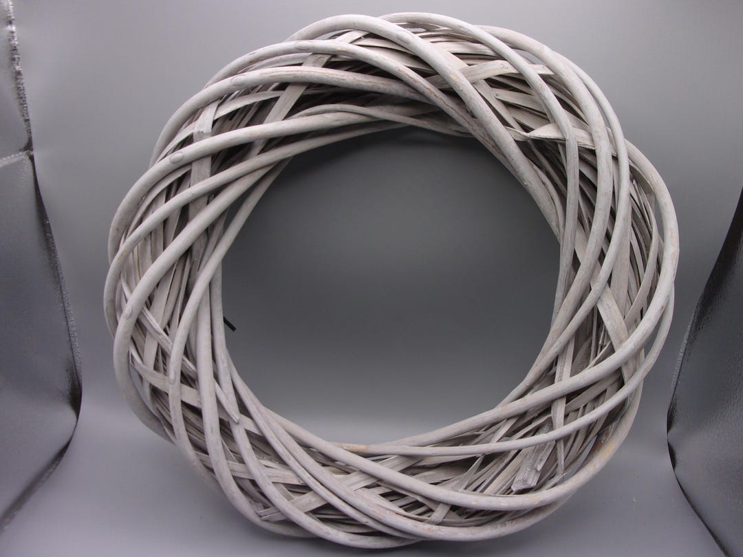 Grey Willow Wicker Wreath Ring 30cm - Ideal Christmas, Autumn, DIY ...