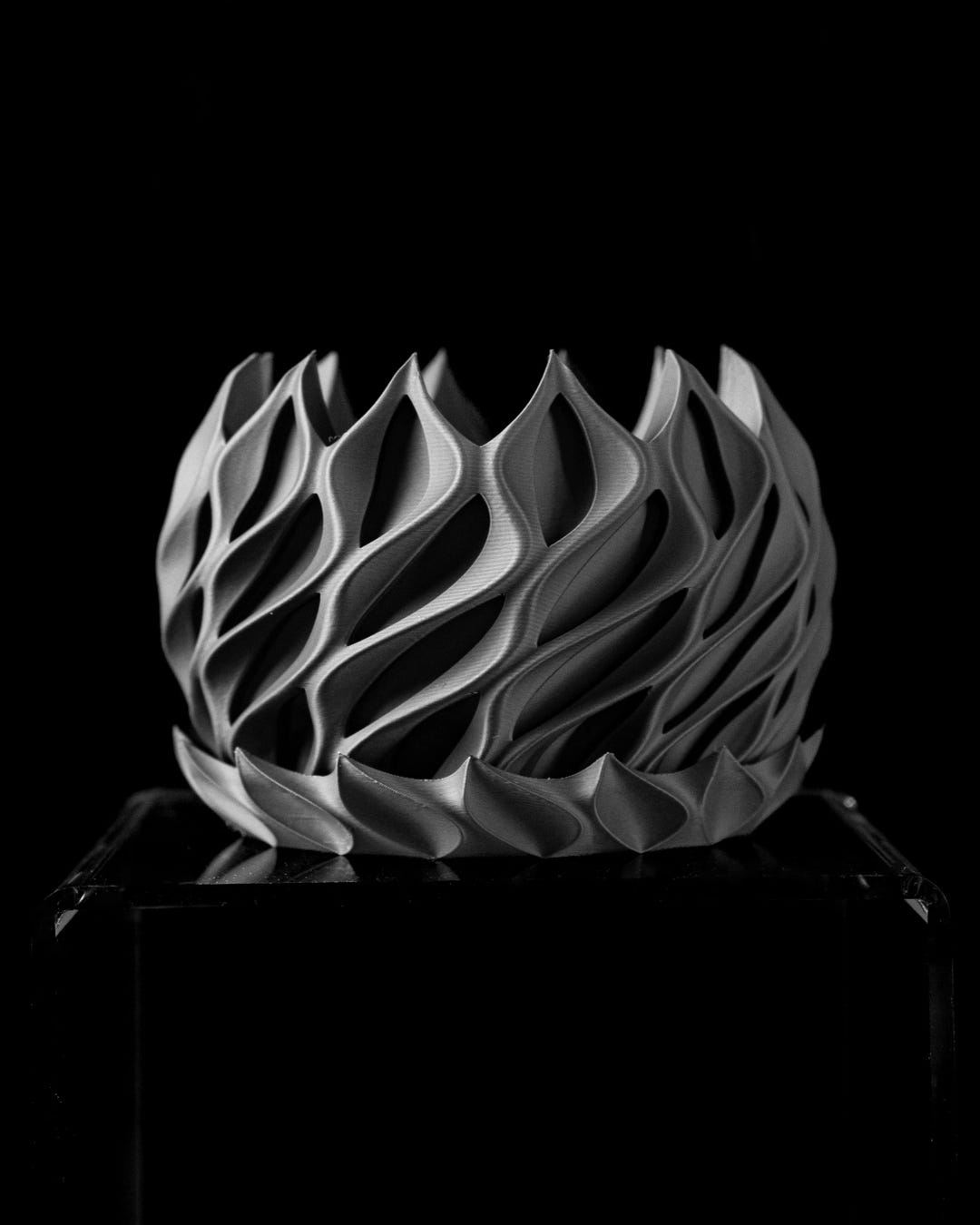 Twisted Planter Pot With Drainage Tray, Unique Modern 3D Printed for ...