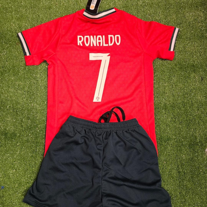 Ronaldo Youth Xl - Etsy