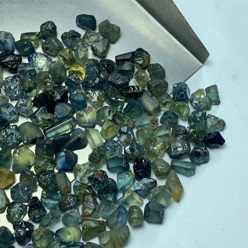 150 Carats Facet Grade Parti Sapphires Mili Size Natural Sapphires ...