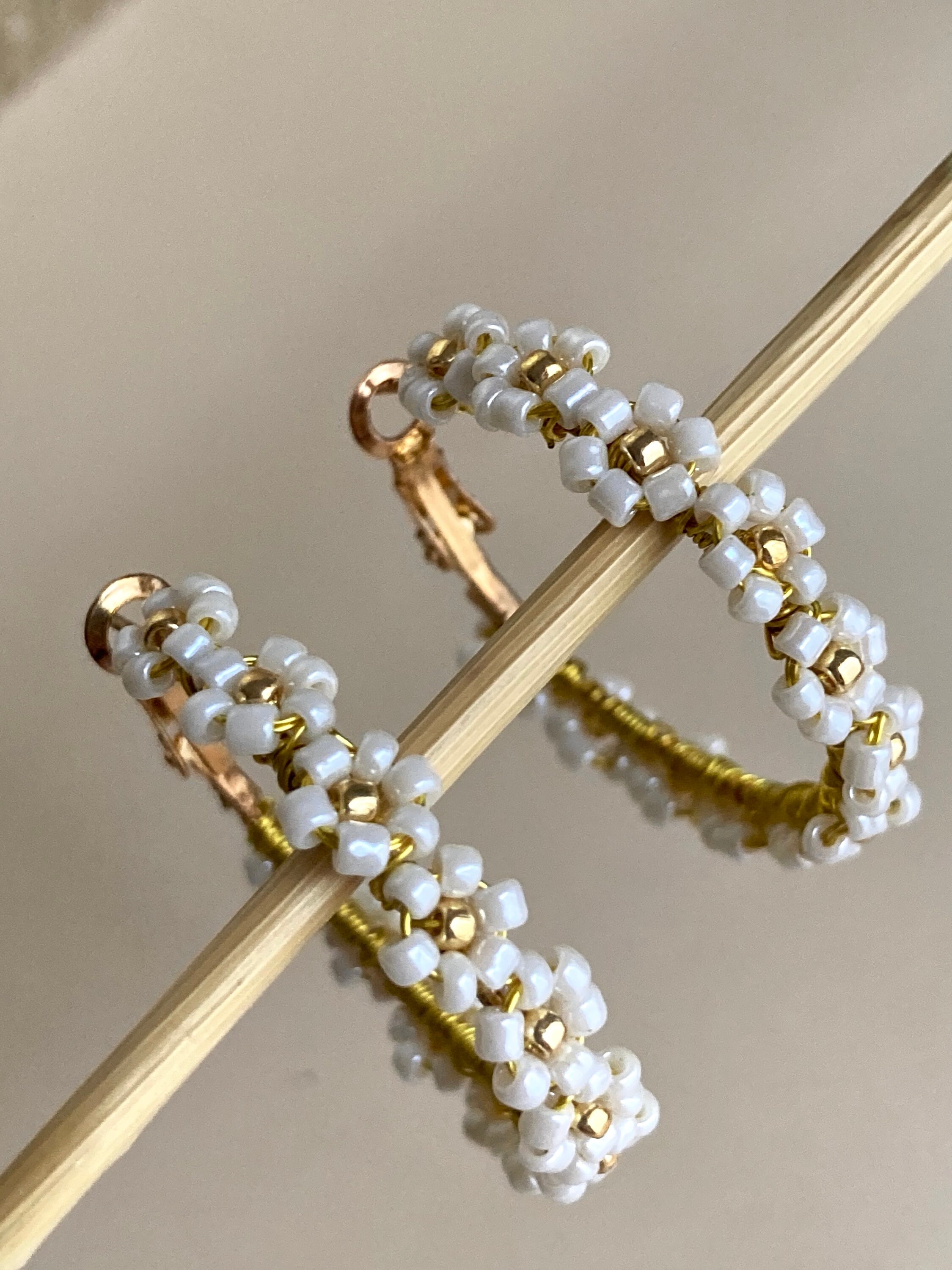 Daisy Hoop Earring Daisy Earring Daisy Flower Earring - Etsy