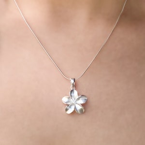 Sterling Silver Flower Necklace, Gift for Her, Flower, Silver Necklace ...
