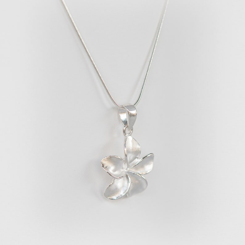 Sterling Silver Flower Necklace Gift for Her Flower Silver - Etsy