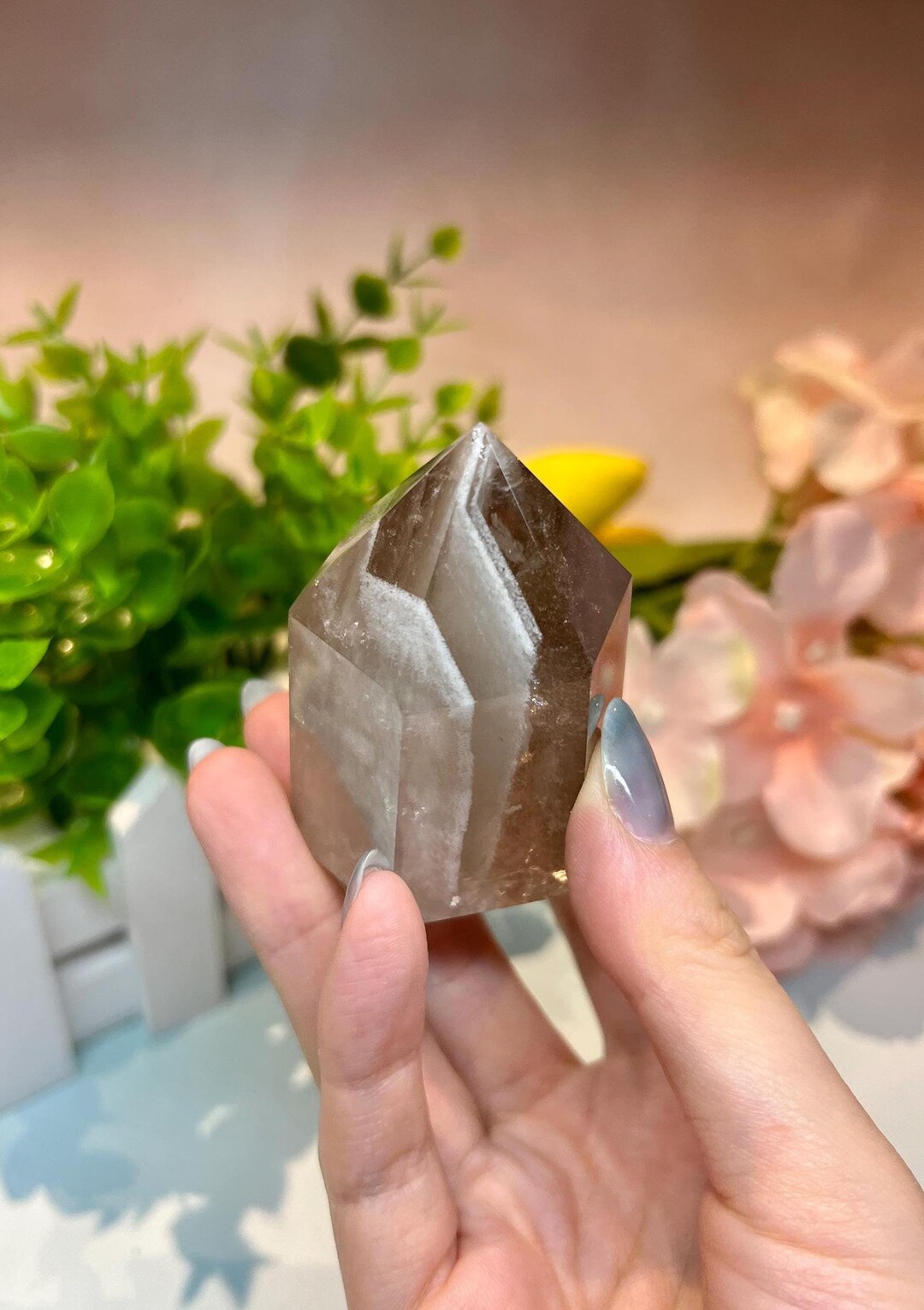 Chubby Phantom Inclusion Quartz Towers, Grey Phantom Quartz Obelisk ...