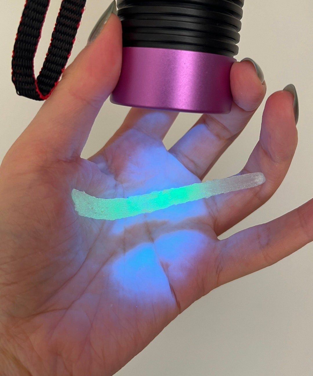 SUPER RARE UV Reactive Curly Rams Horn Selenite With Green Fluorescence ...