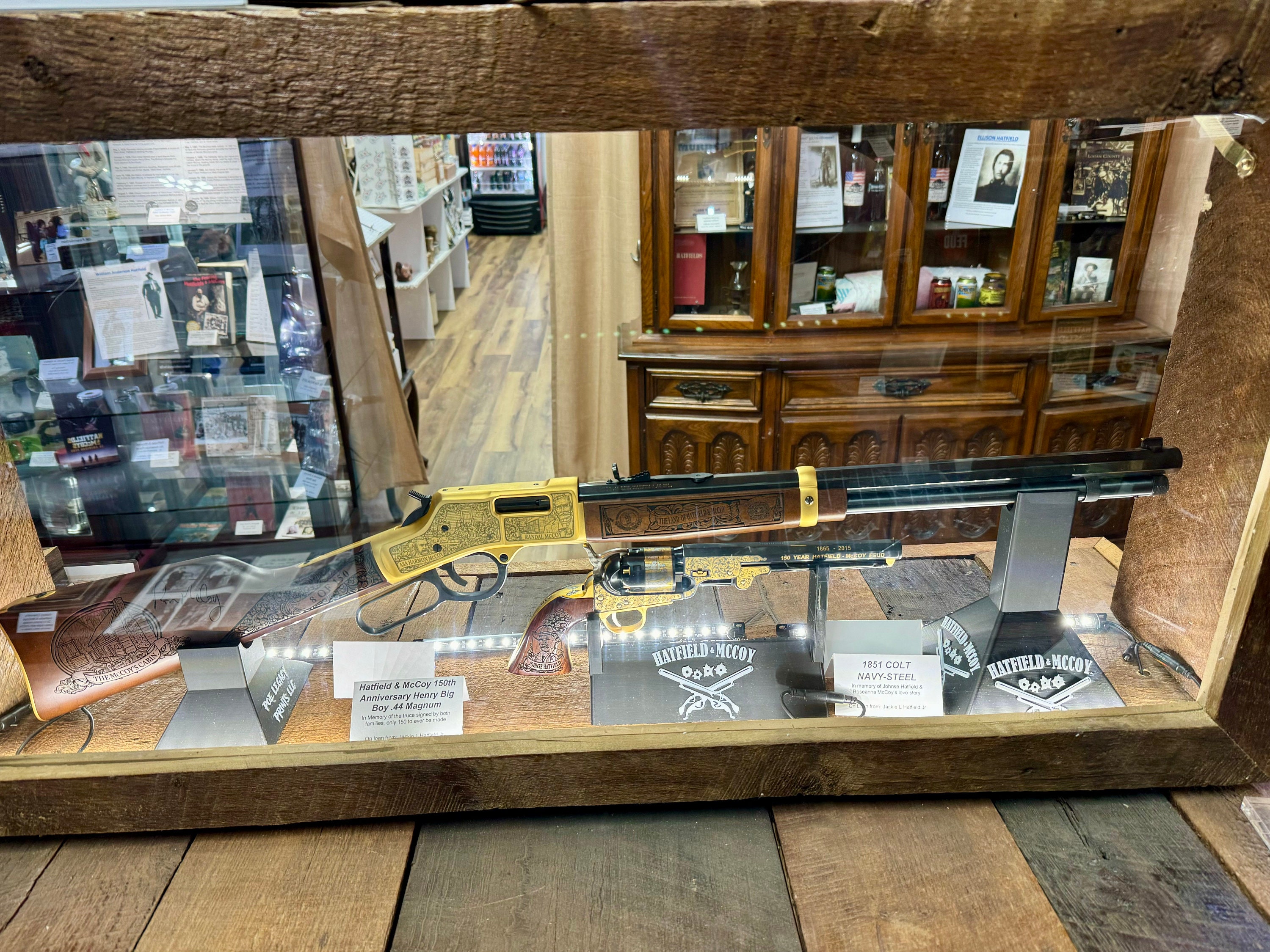 Custom Pistol Stand (9mm/40 Double Stack) (revolvers) - Etsy