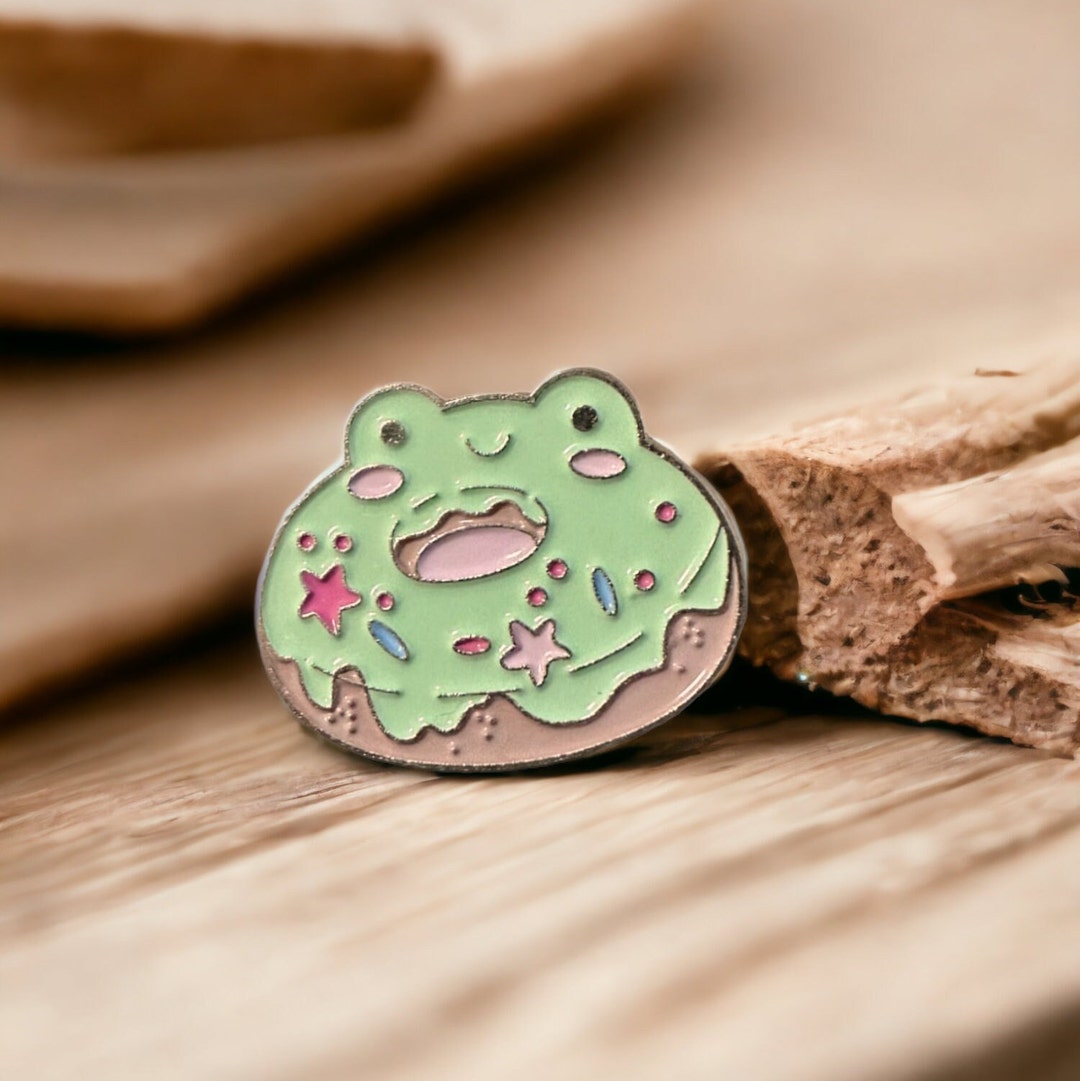 Kawaii Frog Donut Enamel Pin, Animal Dessert Pin, Cute Donut Pin for ...