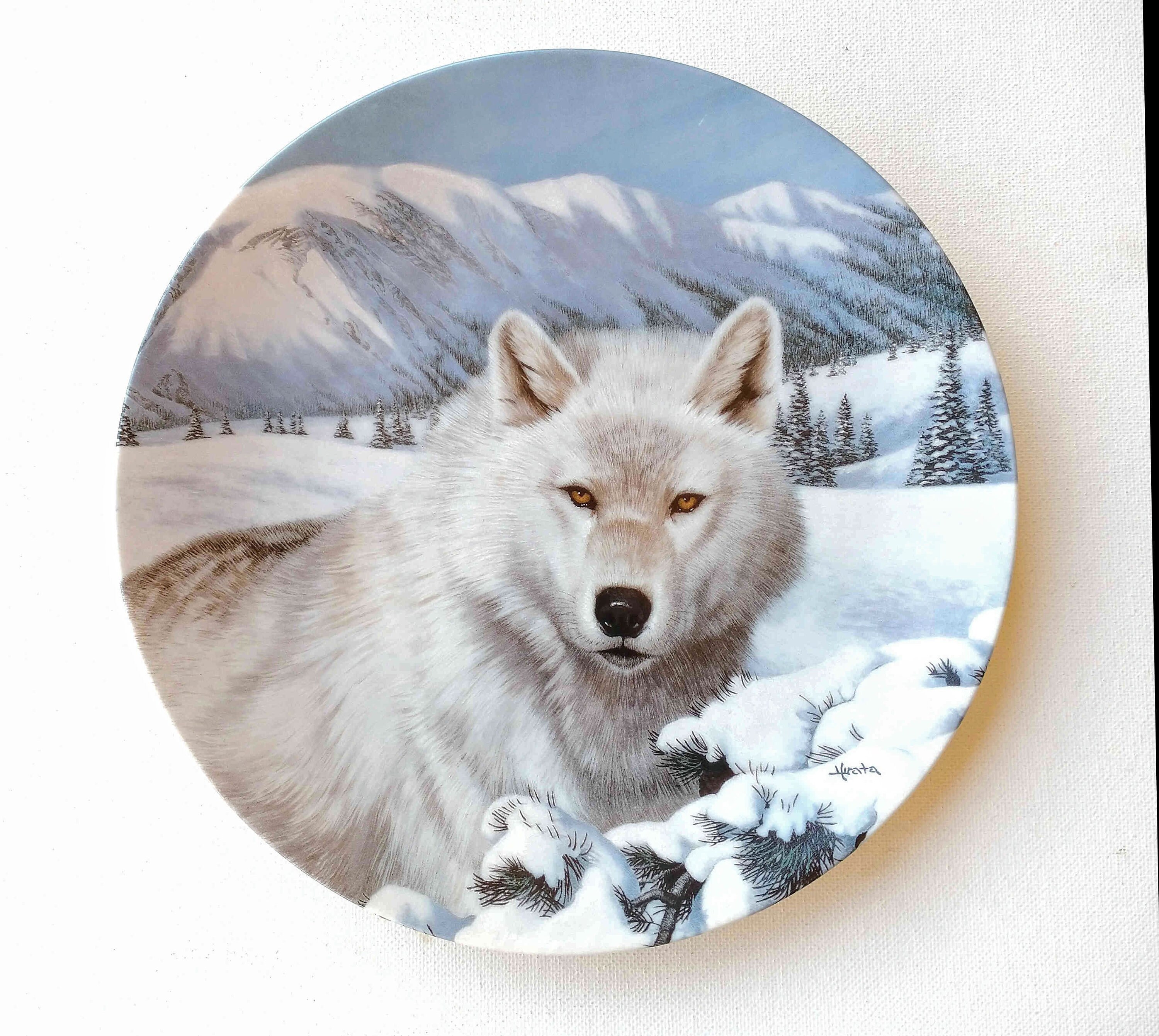 Timber Ghost 8 Inch Plate. Wolf Plate. - Etsy