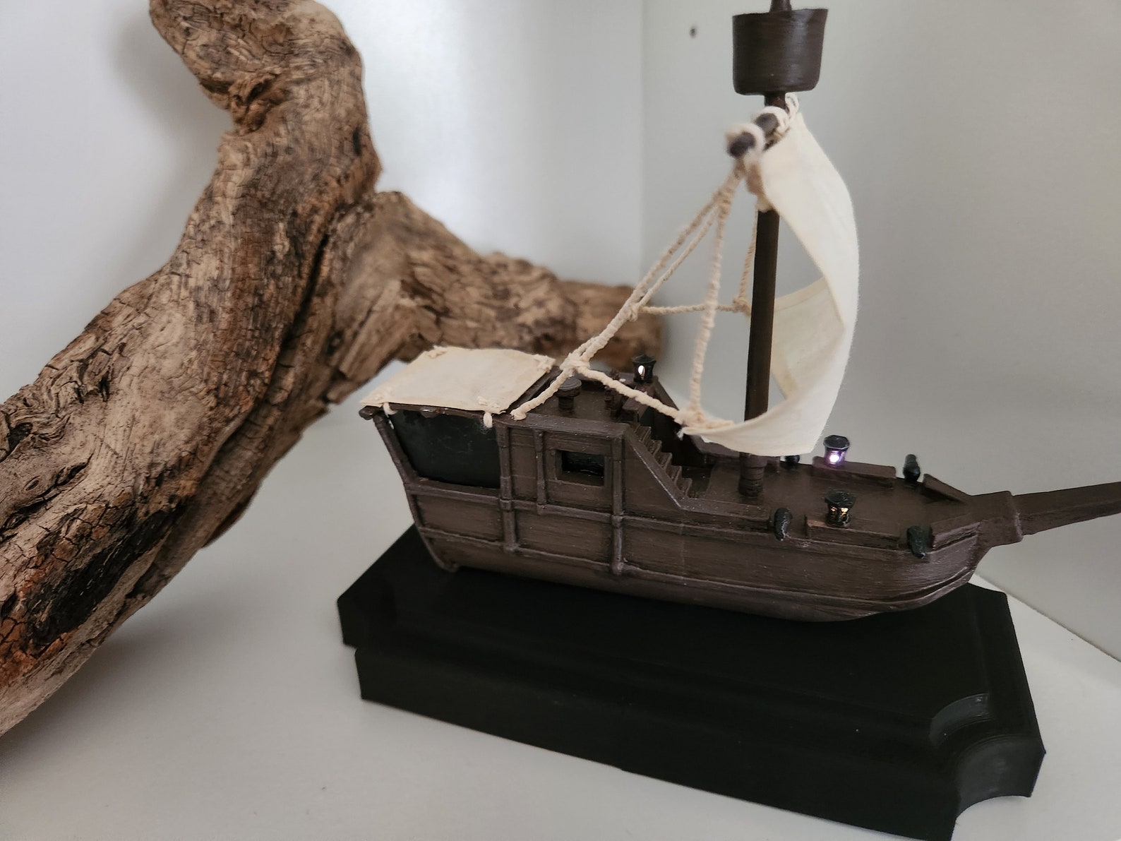 Customizable Sea of Thieves Sloop - Etsy