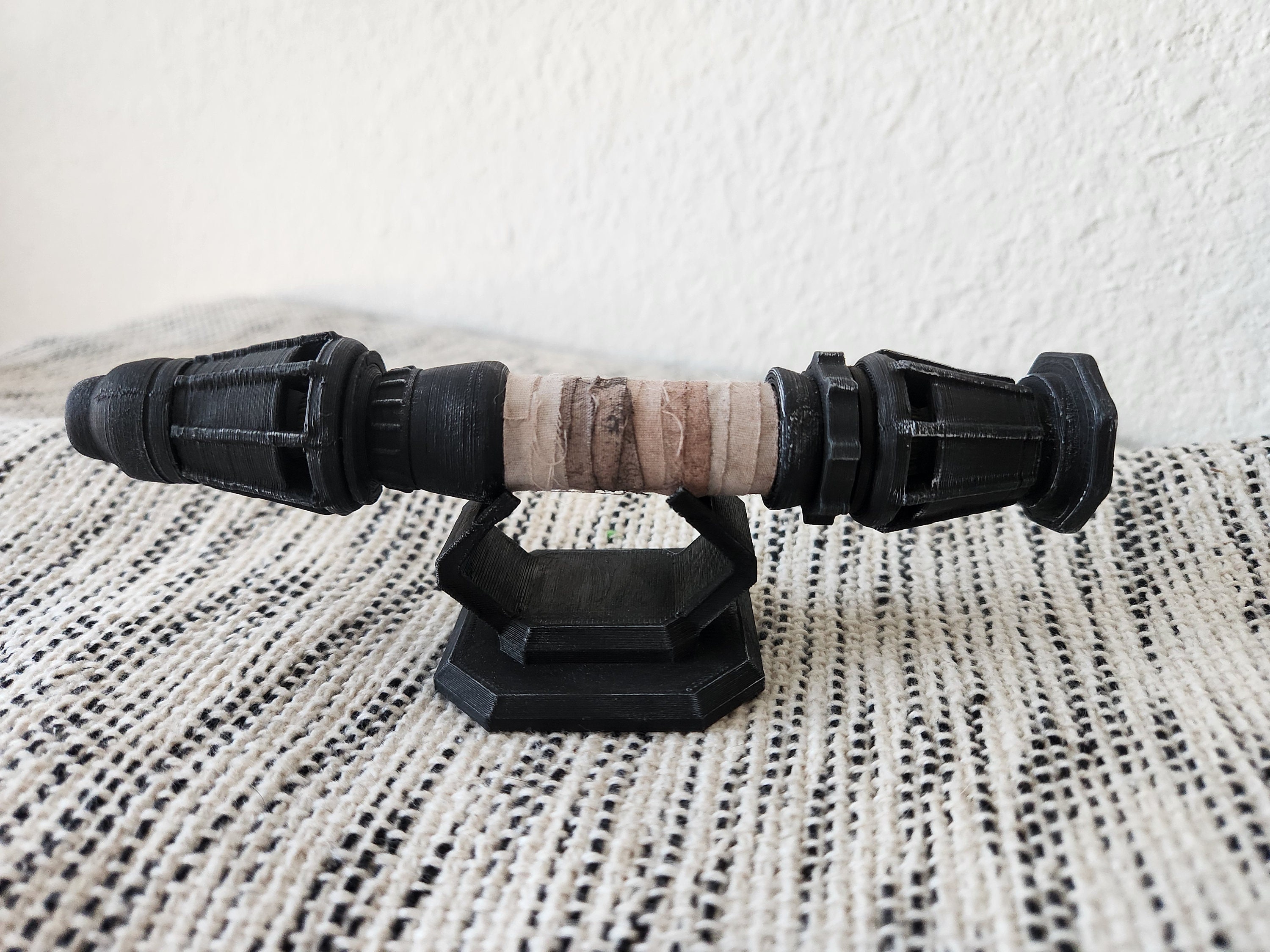 Half Scale 3D Printed Rey Lightsaber With Stand - Etsy