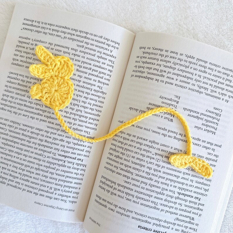 Crochet Pattern Bunny Rabbit Bookmark Detailed Photos - Etsy