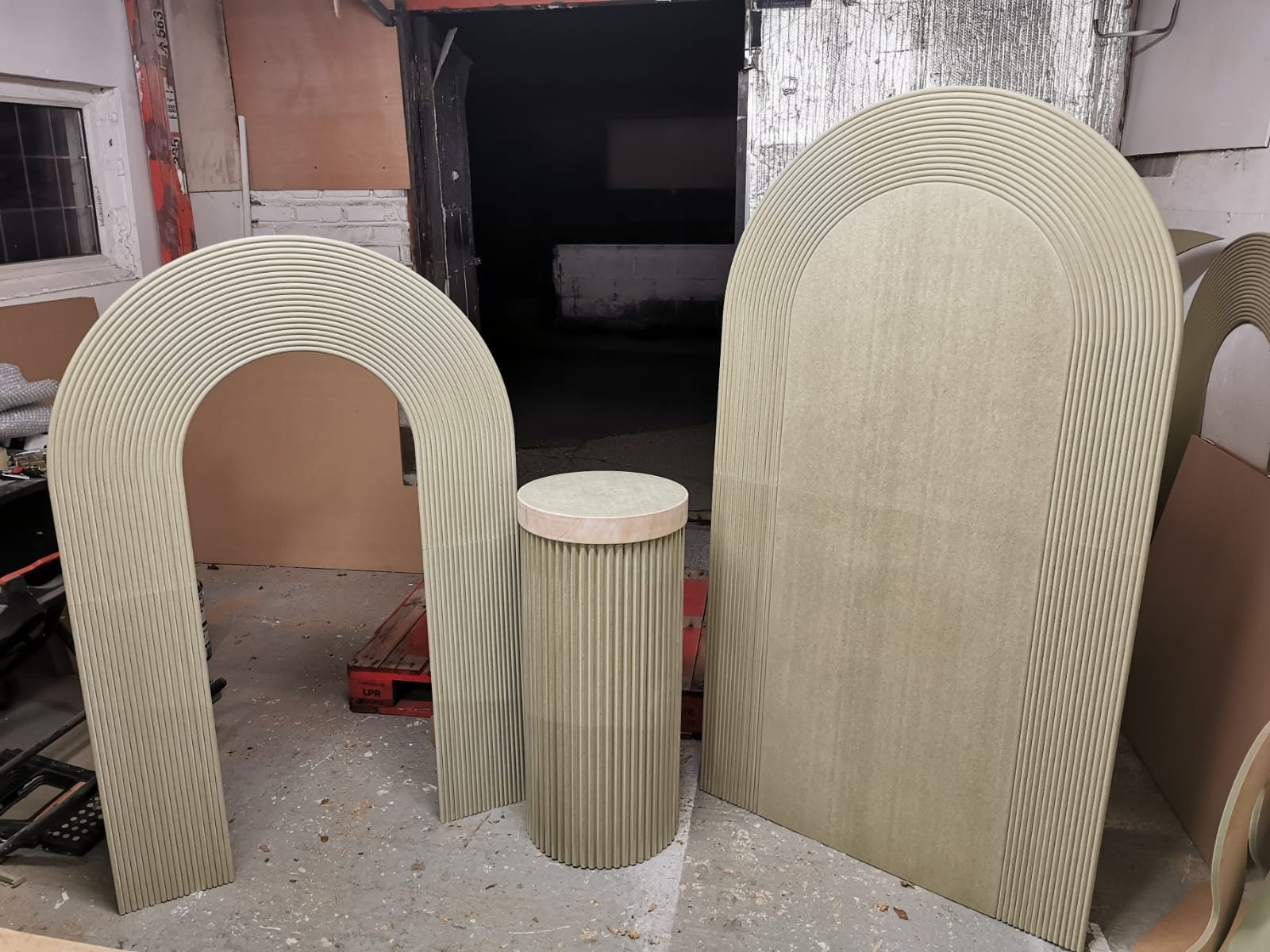 Rippled MDF Plinth: Unpainted Cake Stand - Etsy UK