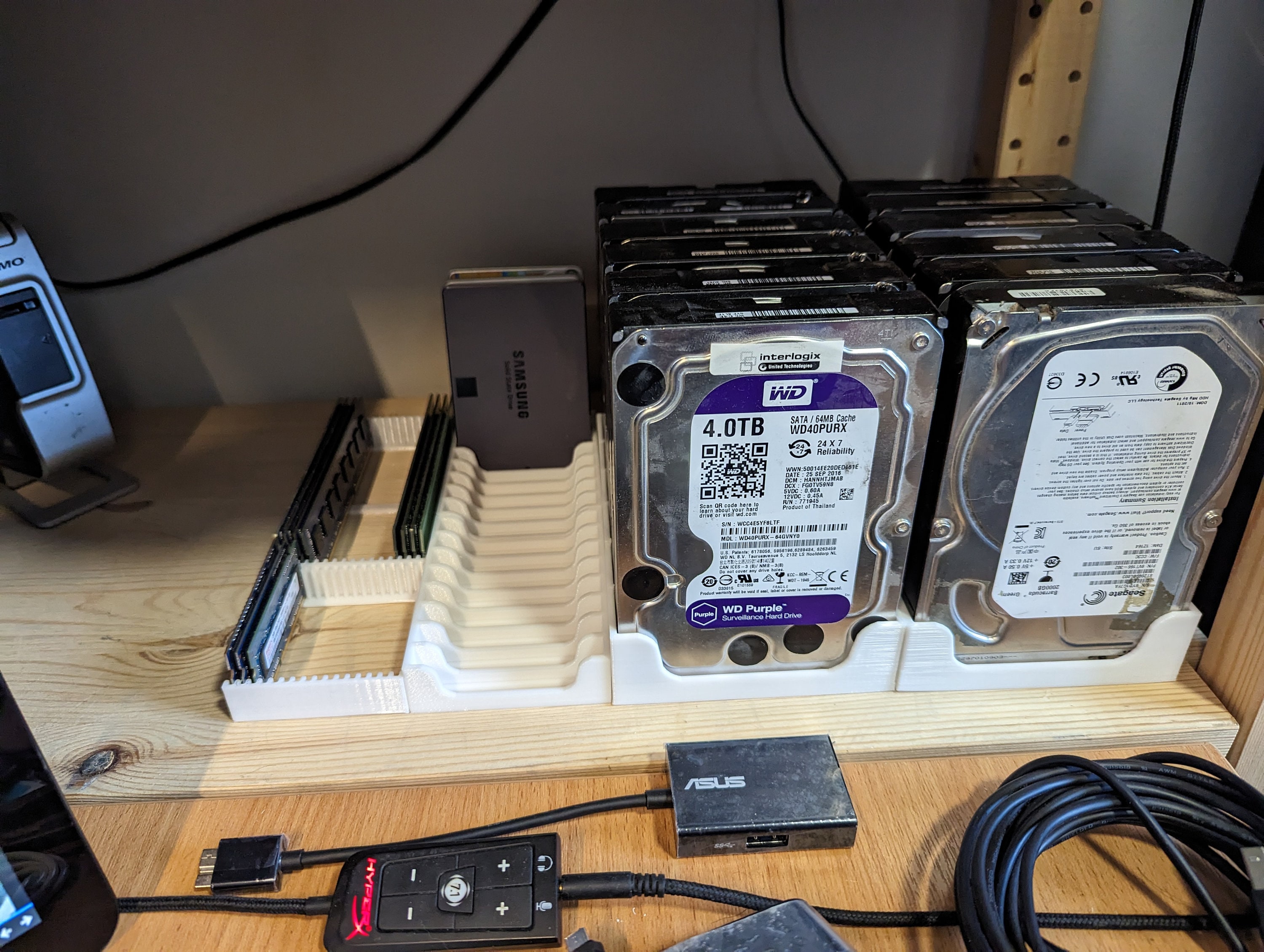 6 X 3.5" Hard Drive Holder (vertical) - Etsy