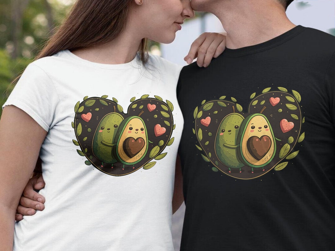 Avocado Couple Hugging With Heart Tee Cute and Romantic Design ...