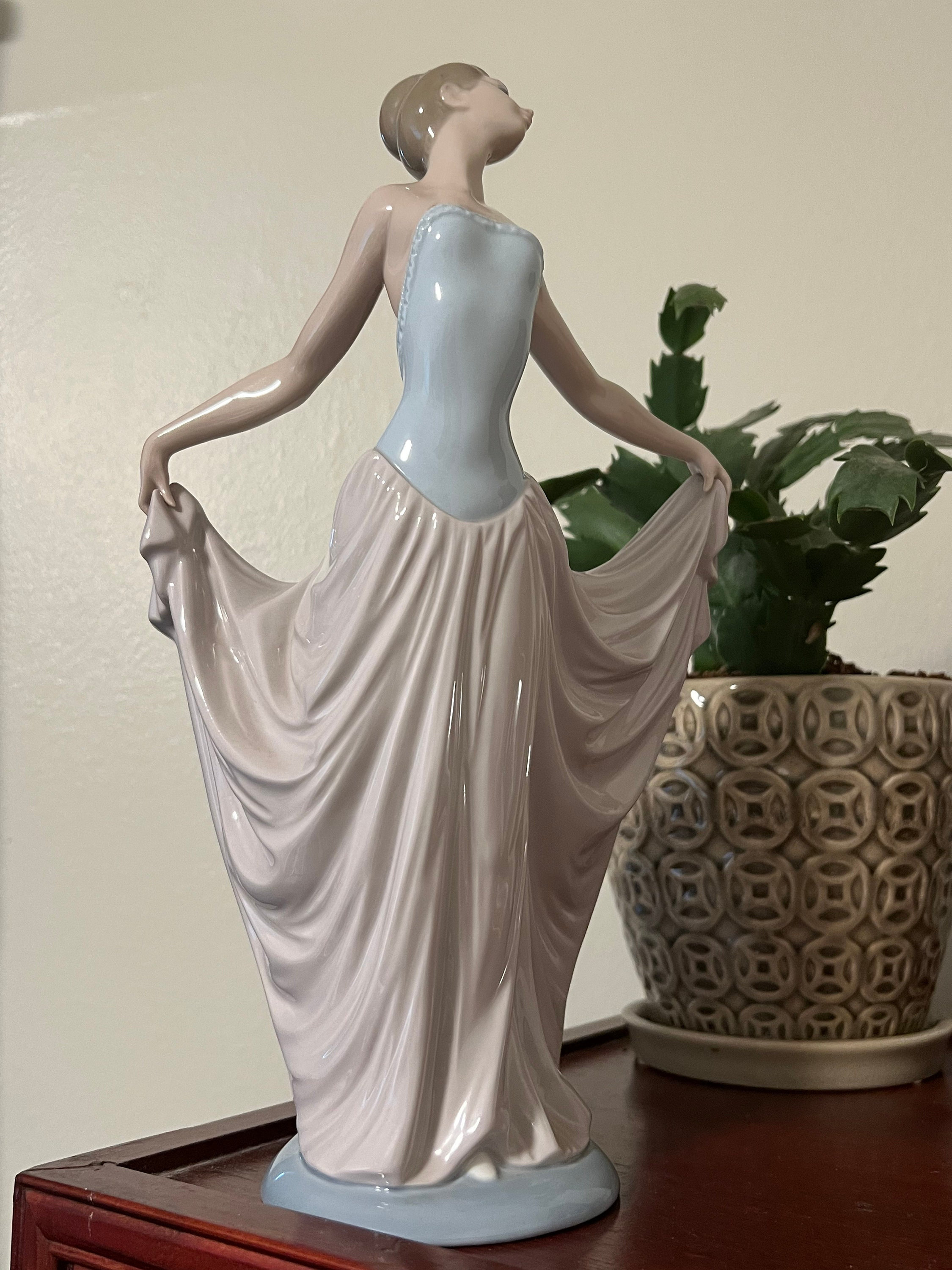 Lladró Dancer - Etsy