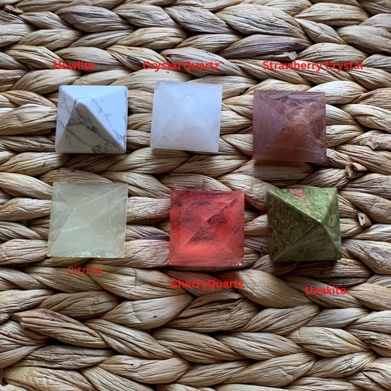 Hand Carved Pyramid, Heading Crystal Decor,1.2 Inches Pyramid,rose ...