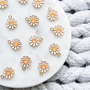 Daisy Charm - Add On - Etsy